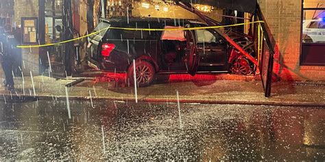 Car Crashes Into Front Of Uptown Charlotte Restaurant