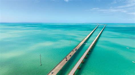 island hopping is a great way to see the florida keys sarasota magazine