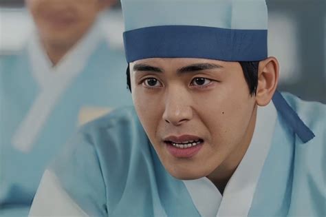 7 Upaya Kim Myeong Ho Mengungkap Rahasia Deok Su Di Check In