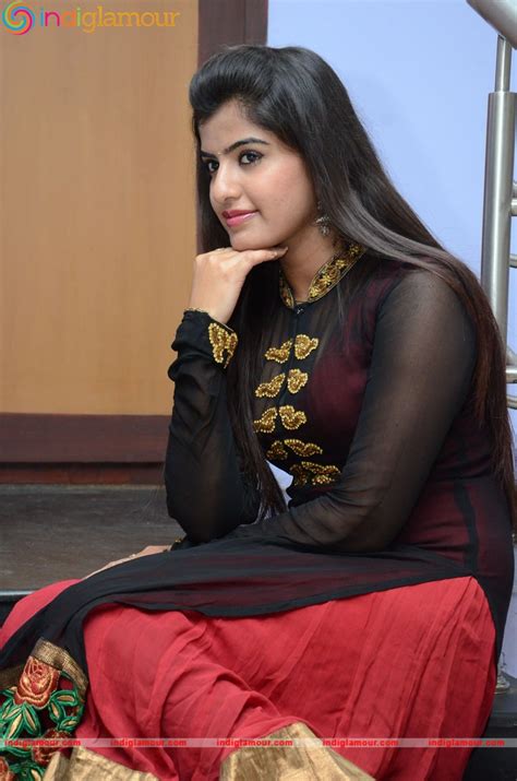 Keerthana Actress Hd Photosimagespics And Stills 406674
