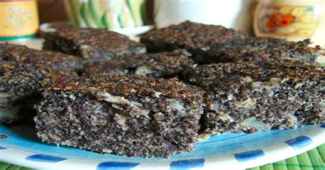 Recept na DOMÁCI KNEDLÍK zo staršieho pečiva Chutí výnimočne a na stole je raz dva Babičkine