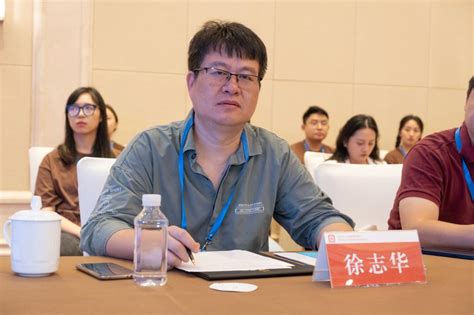徐志华 景德镇陶瓷大学 设计艺术学院
