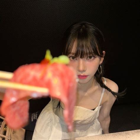 Riri Yurinrinnie On Threads
