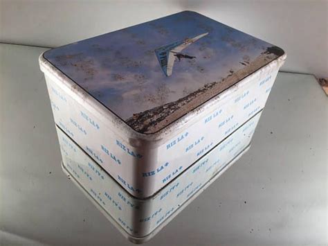 Original French Vintage Tin Rizla Company