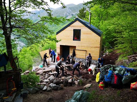 Dobro društvo za šetnje u planini ali i za kvalitetno druženje u gradu