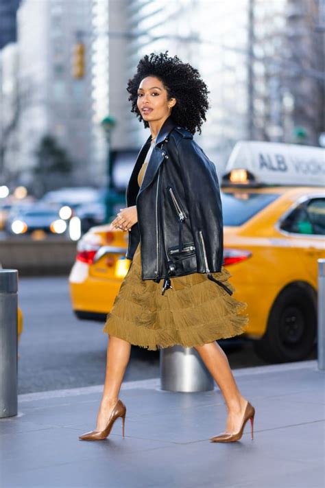 Great Outfits In Fashion History Yara Shahidi Earlier This Month