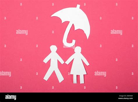 Relationship Communication And Security Concept Paper Female And Male Figures Stock Photo Alamy