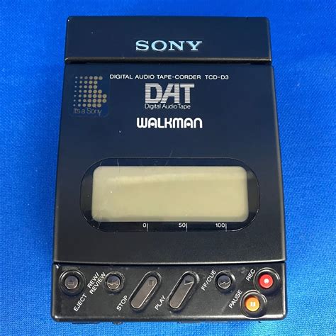 42037DAT機器 SONY ソニー DAT WALKMAN TCD D3 動作不明 バッテリーなし ウォークマン テープレコダー
