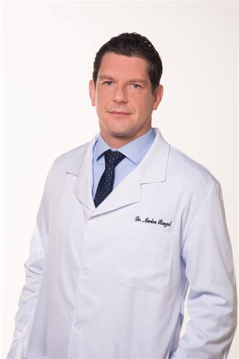Dr Marlon Rangel Instituto Paranaense De Cirurgia Robótica