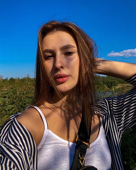 Natalya Kravtsova ☀️☀️☀️ Instagram