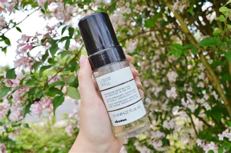 Davines Liquid Spell og hvad er så det? - HVERDAGSBLUSH