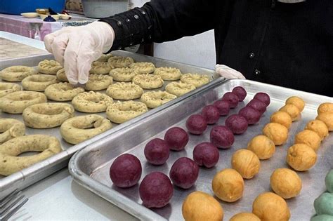 Palestinian Eid Date Biscuits With A Sweet Twist Middle East Monitor