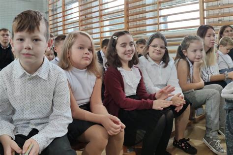 Dzień Edukacji Narodowej w naszej szkole Szkoła Podstawowa w Wandalinie