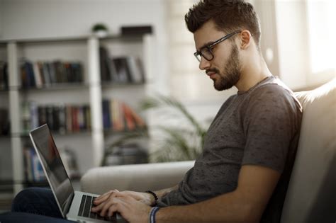 Obtenir des informations fiables sur le Covid et éviter les fake news