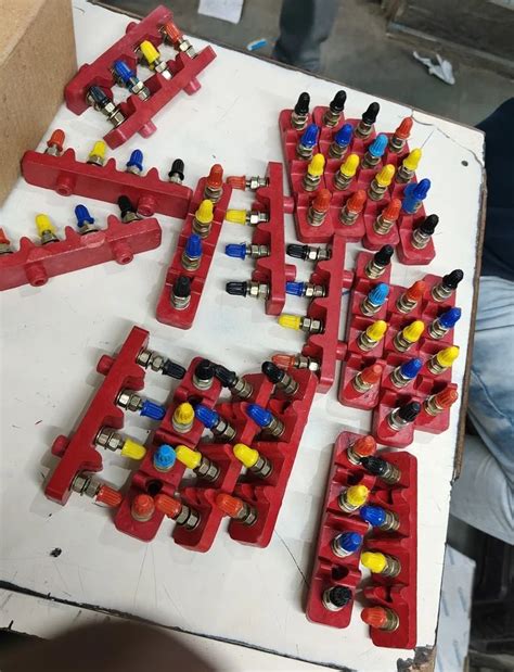 4 Pole Connector 63 Amp At ₹ 25 Piece Mc4 Connector In New Delhi Id 2851857543388