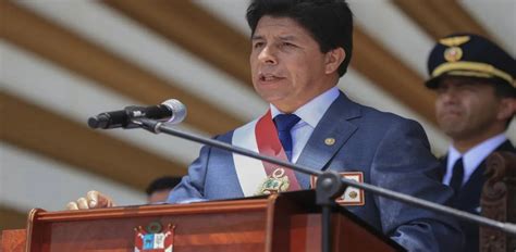Crisis En Perú Pedro Castillo Seguirá Detenido Por 18 Meses Por Su