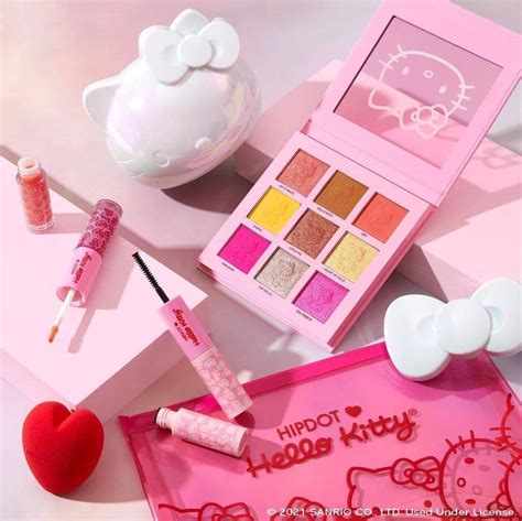 Hipdot X Hello Kitty Limited Edition Collection Agoodoutfit