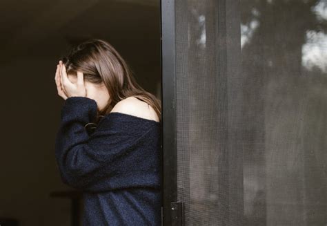 「喪偶式婚姻、喪偶式育兒」是什麼？小心變成讓另一半心寒的最後一根稻草 房產溫度計 網路溫度計