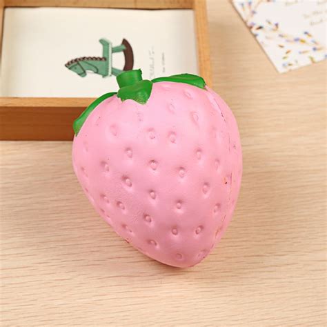 New 12cm Big Colossal Strawberry Squishy Jumbo Simulation Fruit Kawaii