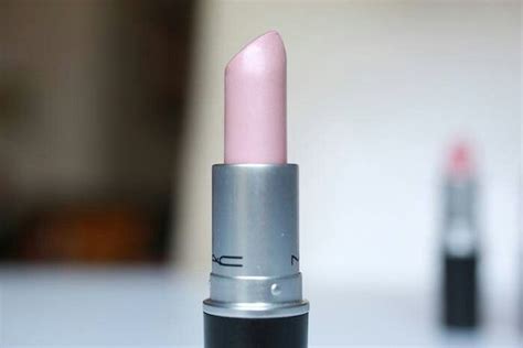 Pretty Please Mac Lipstick
