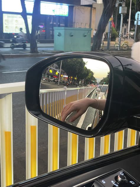 女孩子撸铁真的好纠结 写真摄影 资源爱好者