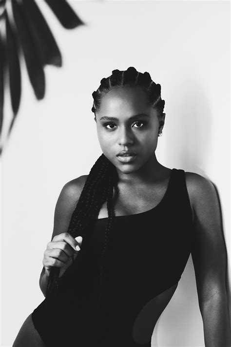 Com Novo Visual Duda Santos Faz Aula De Equitação Para Viver