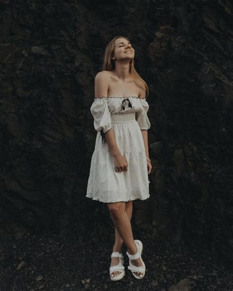 Оля Черника слив горячих голых фото olya chernika с онлифанс