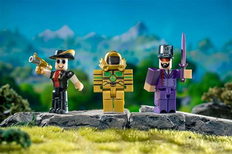 Jazwares Roblox Legends Of Roblox 15th Anniversary Edition Character Set