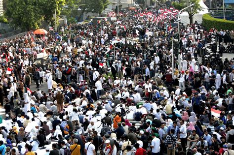 Bertahan 7 Jam Massa Demonstran Pemilu Akan Kepung Lagi Bawaslu Besok