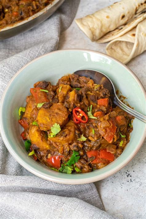 Matoke Recipe African Stew Six Hungry Feet