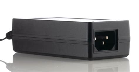 RS PRO RS PRO W Plug In AC DC Adapter V Dc Output A Output RS