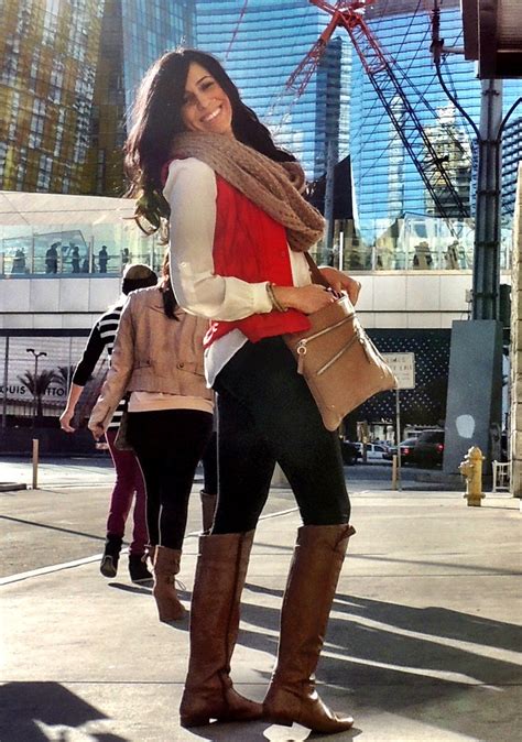 Casual Red Vest And Boots Vest Outfits For Women Red Vest Outfit