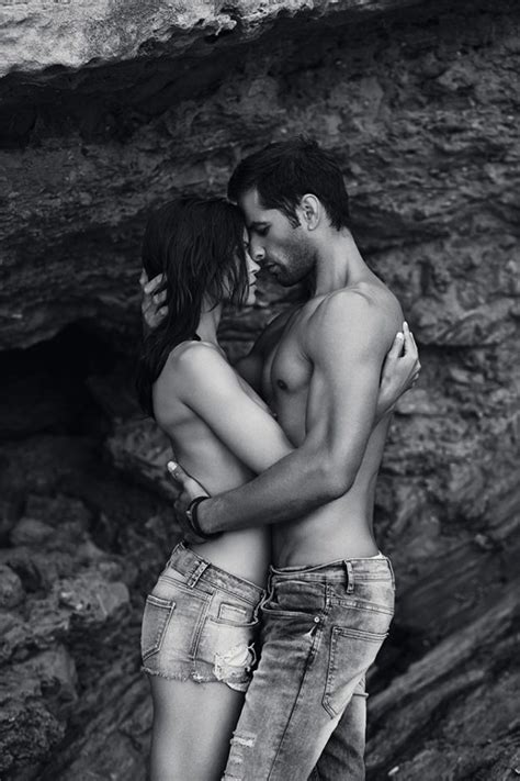 Sina Hawel Topless And Sexy 19 Photos The Fappening