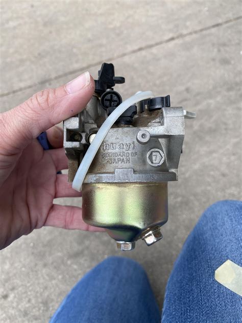 Help identify carburetor part : r/Truckers