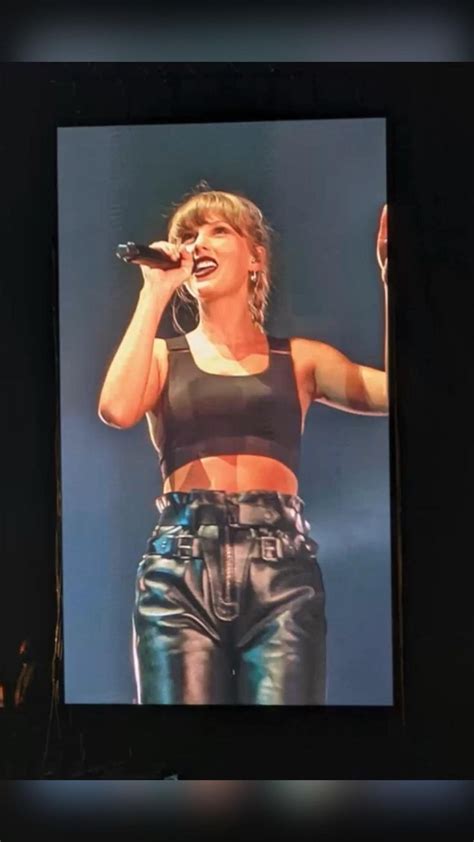 Taylor Swift At The Haim Concert