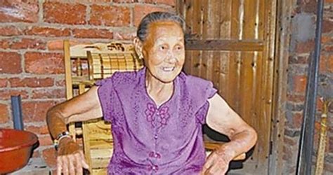 此女隱姓埋名40年，無意間露出雙臂驚動公安部！專家：您是哪位？ 每日頭條