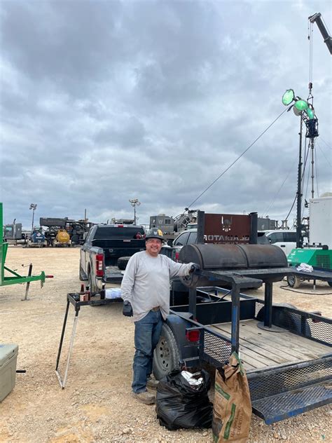 Stx 1 Big Pit Small Pit Ricky Gets It Done Feeding The Men That Get It… Jerry Cabrera