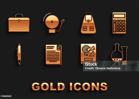 세트 파일 문서 및 종이 클립 계산기 시험관 플라스크 화학 실험실 테스트 그래프 차트 펜 학교 책가방 서류 가방 및 울리는 알람 벨 아이콘이 있는 보드 벡터 가방에 대한