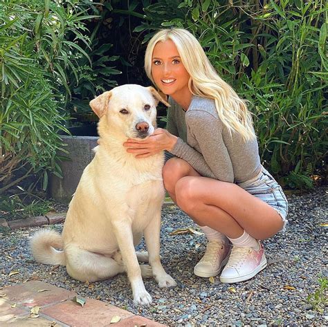 Picture Of Emma Hernan