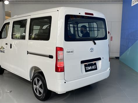 補足最後一塊商用車拼圖，toyota Town Ace Van 545萬起開啟預售、預計 12 月發售！ Carstuff 人車事
