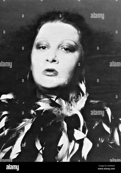 Pat Ast An American Actress And Model Gained Prominence In The 1970s