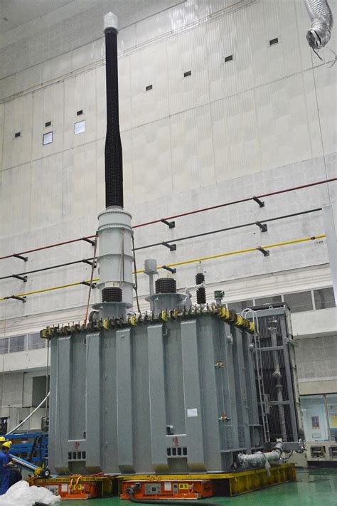 国内单相单柱容量最大的750kv 400mva发电机变压器 西安西电变压器有限责任公司