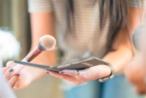3 Types Of Highlighter And How To Apply Them For The Best Results