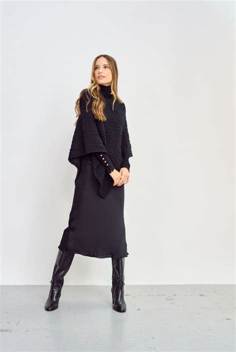 Ponchos Irish Crafted Aran Knitwear Aran Woollen Mills