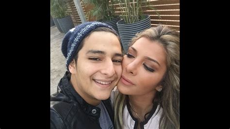 اصالة نصري مع زوجها و اولادها Youtube