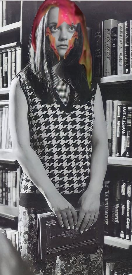 Messy Celebrity Polls Christina Ricci Fake Mess 3