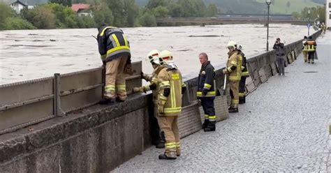 Heftiges Unwetter In Tirol Tausende Feuerwehrleute Im Einsatz GMX