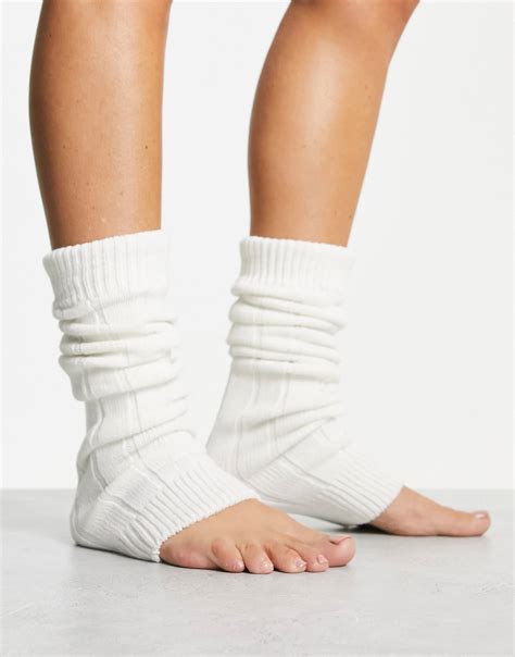 Mary Janes And Socks Are My Latest Go To Shoe Combination Who What Wear