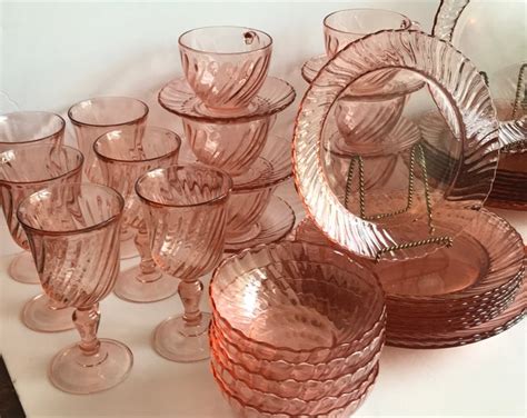 Vintage Pink Rosaline Swirl Set Of 46 Pcs Wine Glasses Dinner