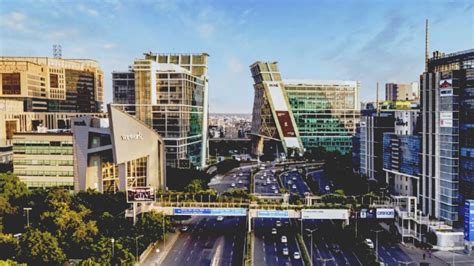 Dlfs Bumper Gurugram Sale Developer Sells 795 Flats Worth ₹5000 Crore